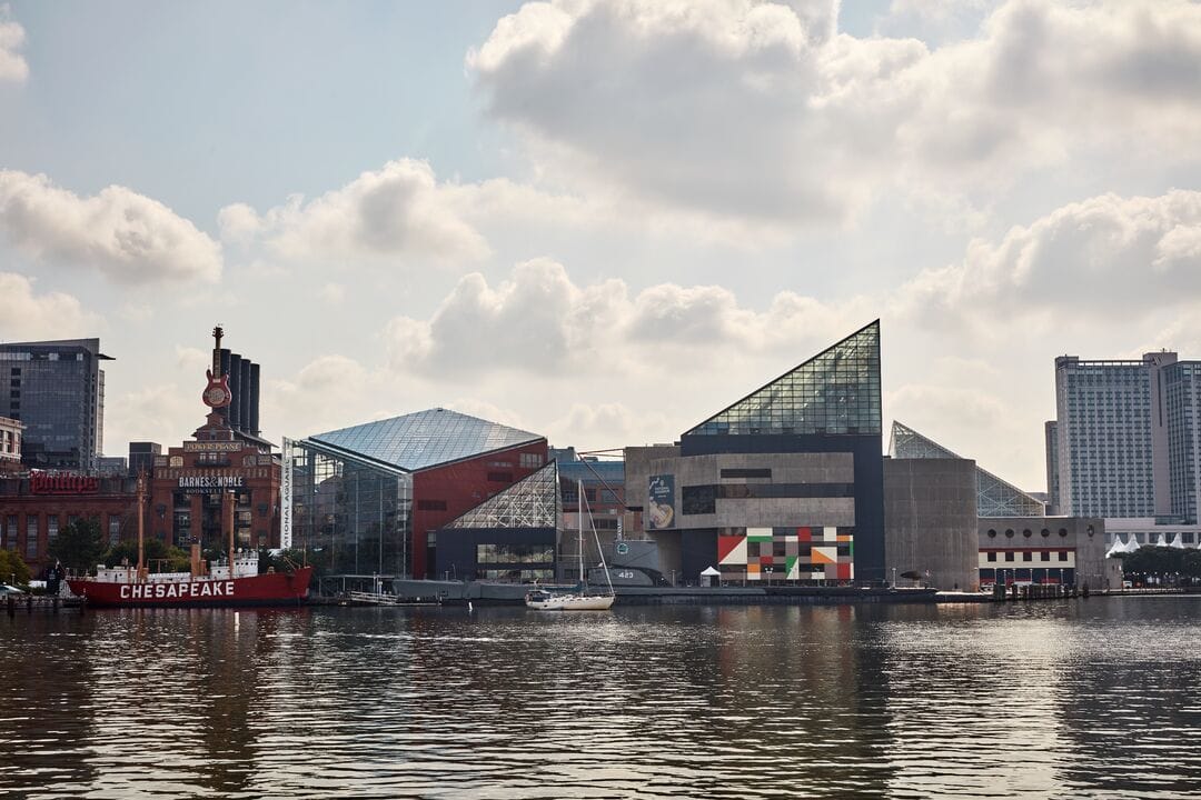 VISIT_BALTIMORE_INNER_HARBOR_043_2019_Credit_Jason_Varney | CleanPix