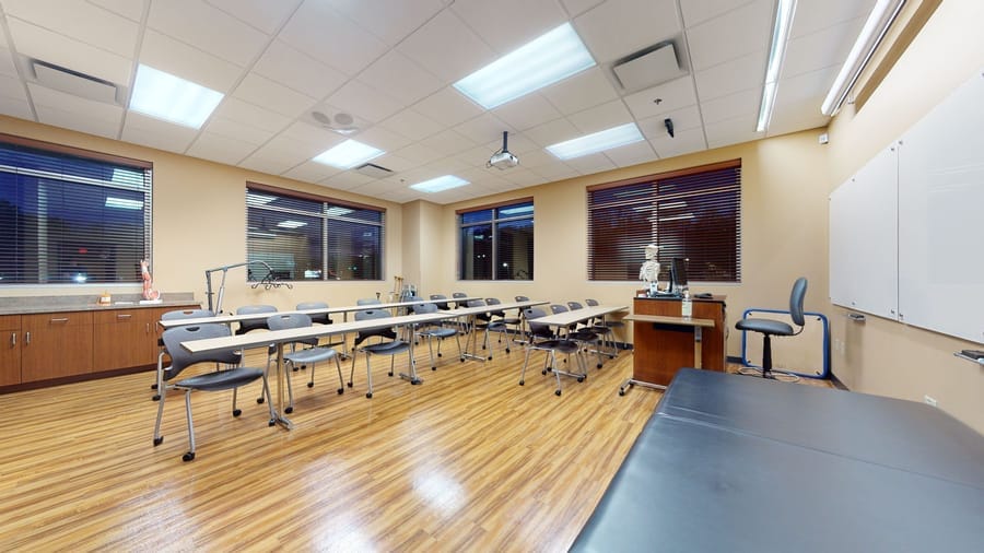 43-web-or-mls-South-College-Asheville-12052022_121717 | CleanPix