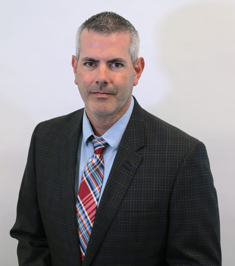 Eric Ryan (3) | CleanPix